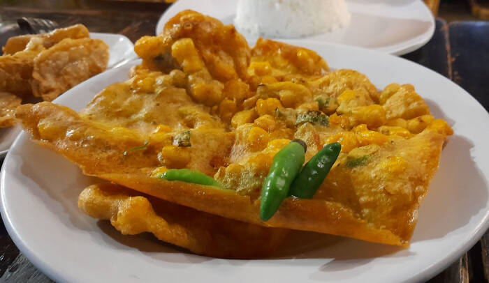 House of Raminten, Rekomendasi Kafe Enggak Biasa di Yogyakarta ...