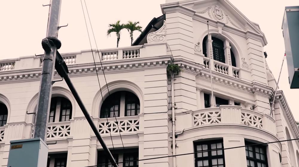 Keunikan Gedung Lonsum Medan, Punya Lift Tertua dan Masih Bertahan - Kwikku