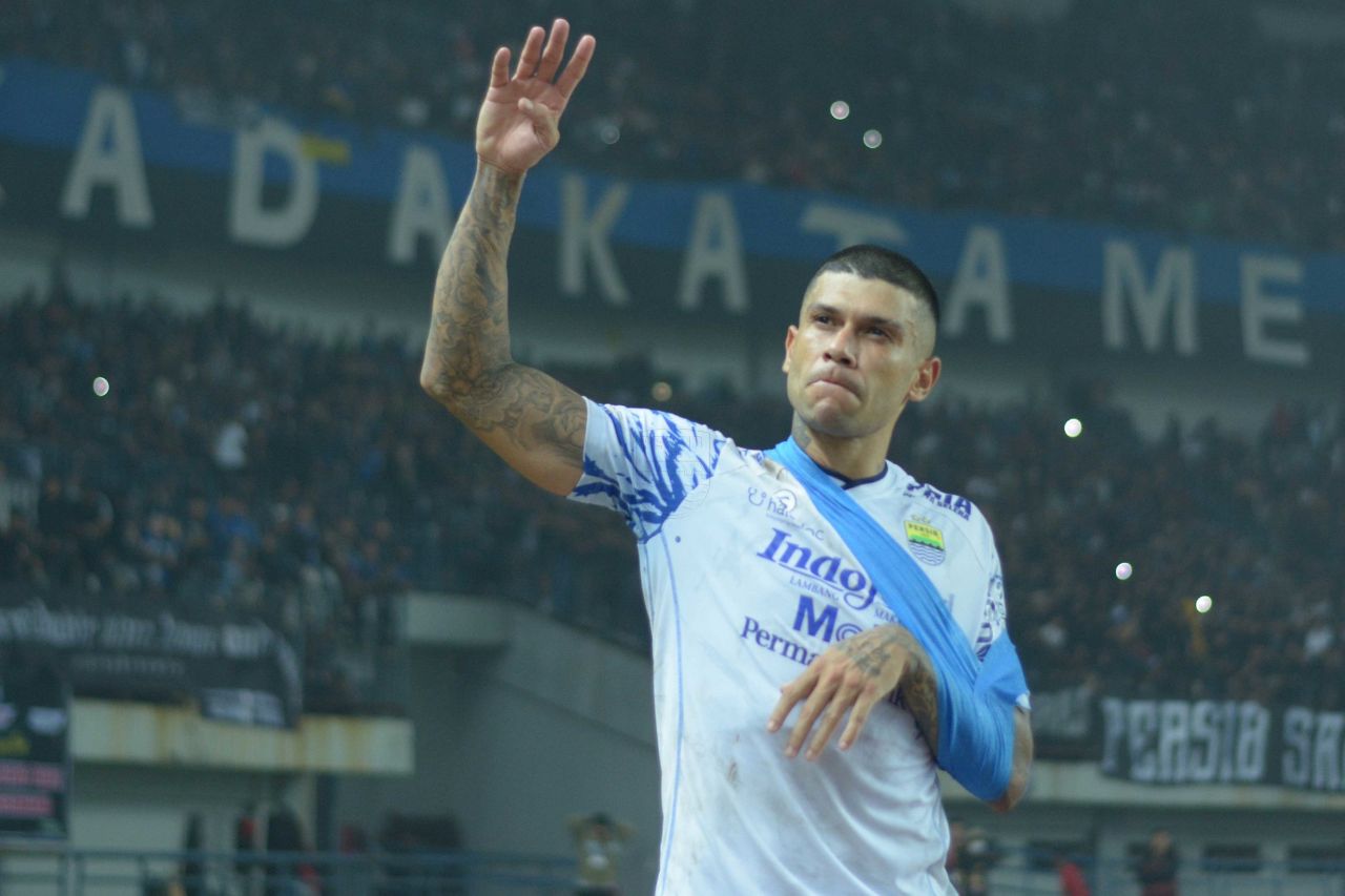 Persib Bandung Untung Besar, Ciro Alves Bisa Bernapas Lega - Kwikku