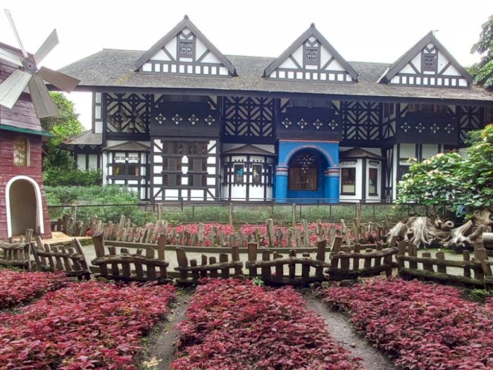 Lembang Farm House Tawarkan Konsep Liburan Pedesaan, Asiknya Ada Gembok ...